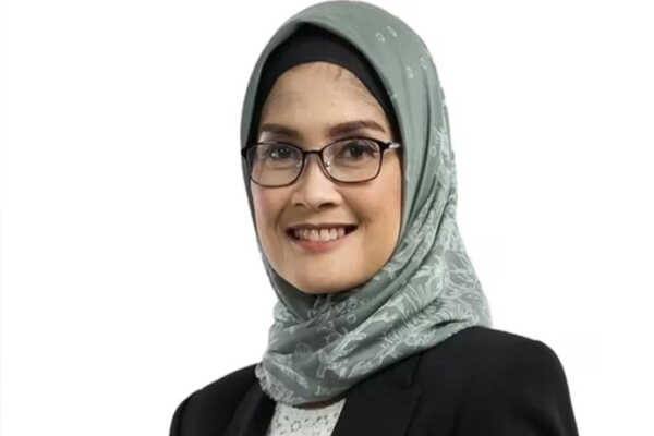 Sebut Penjual Es Teh Rakyat Jelata, Jubir Presiden Adita Irawati Minta ...