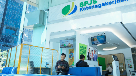 Pemerintah Terbitkan PP JKP dan JKK BPJS Ketenagakerjaan, Optimalkan ...
