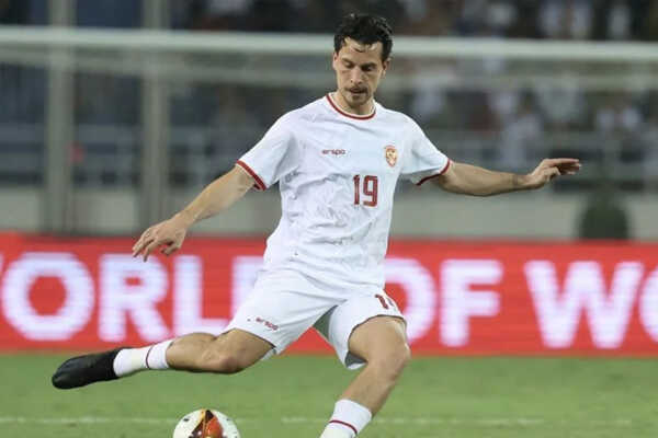 Thom Haye AKhirnya Gabung Persib Bandung dengan Gaji Fantastis | Prokalteng